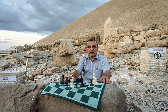 Interesting (Turkish?) Chess Board - Chess Forums - Chess.com