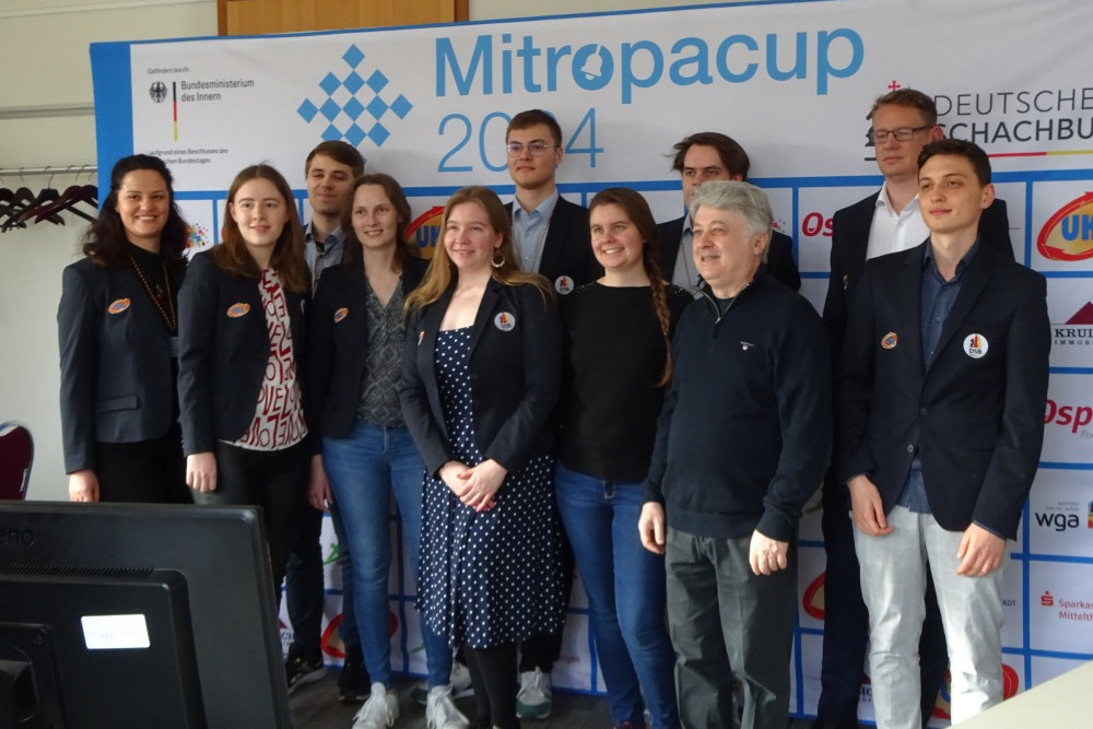 Double gold for Germany at the Mitropa Cup | ChessBase