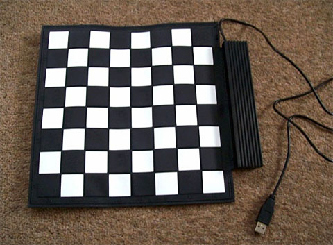 How to build your own USB Electronic Chess Board | ChessBase