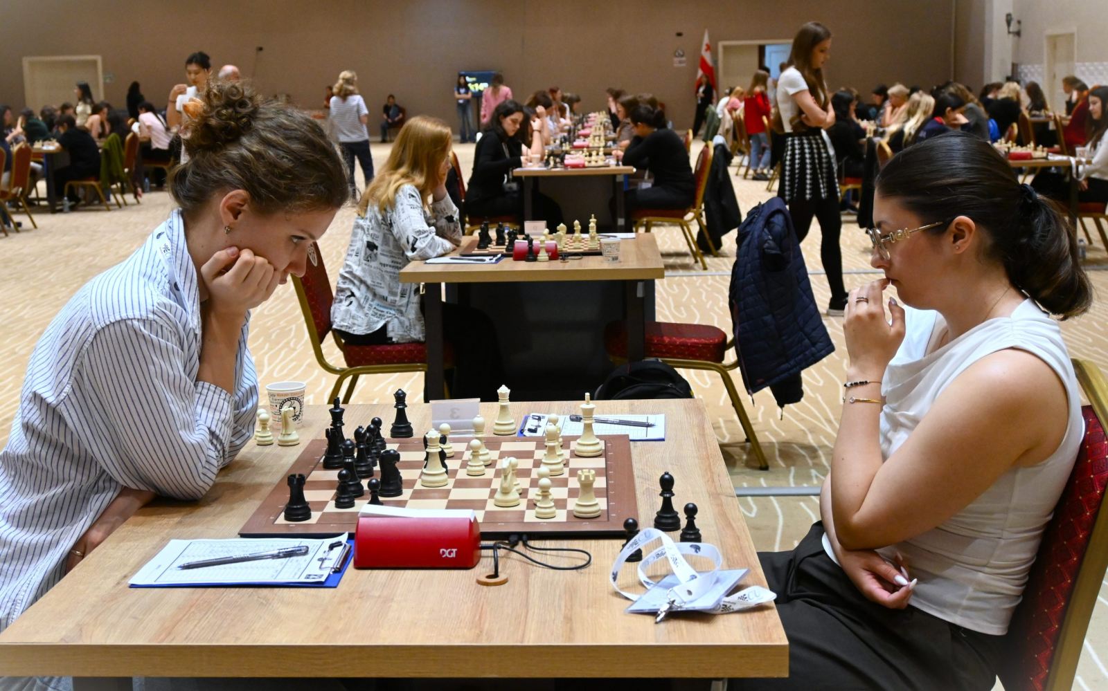 European Women's Championship: Underdog Poliakova takes the lead ...
