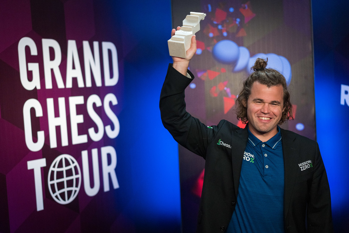 Carlsen wins SuperUnited Rapid & Blitz with three rounds to spare ...