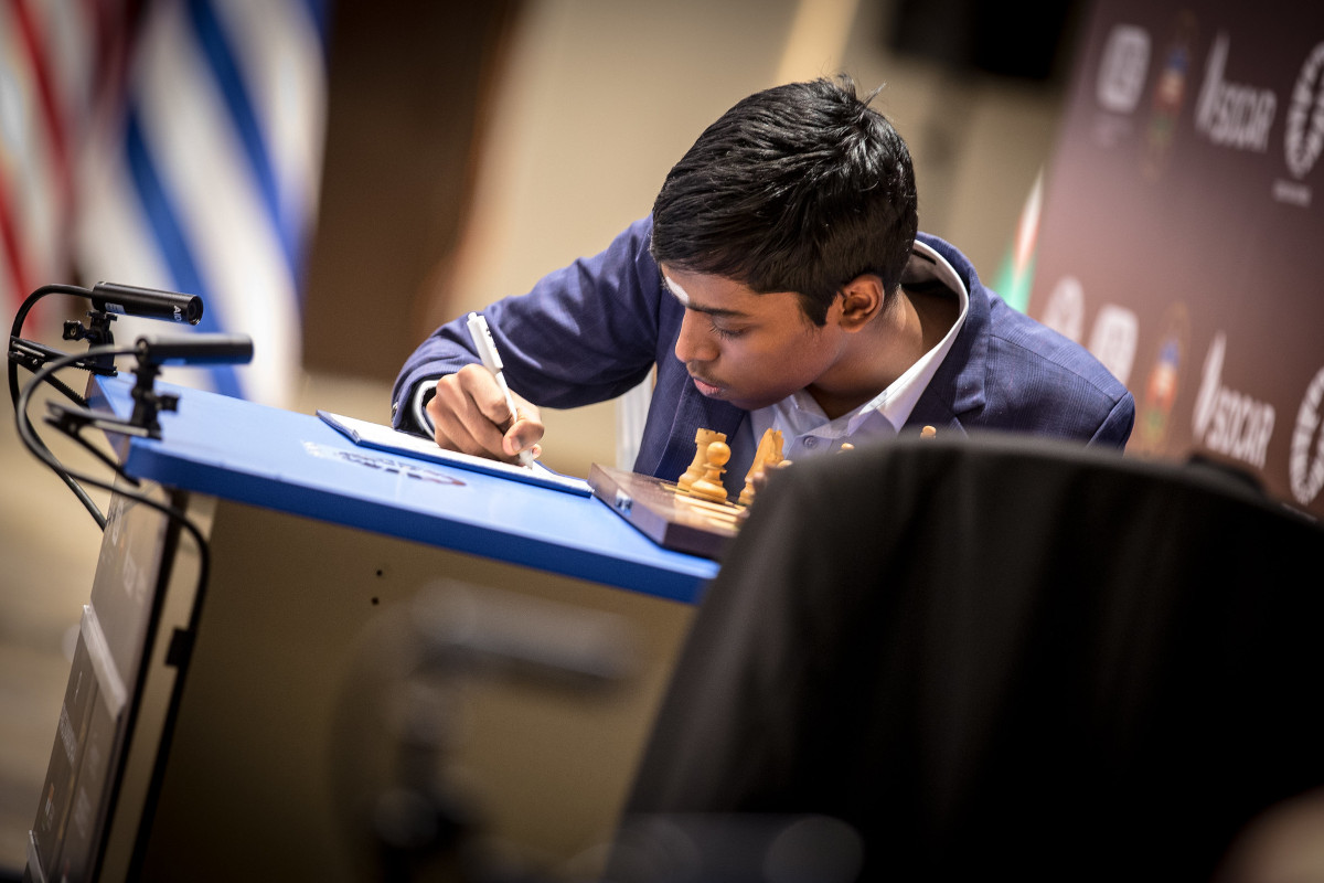 World Cup: Pragg and Caruana win, reach quarterfinals | ChessBase