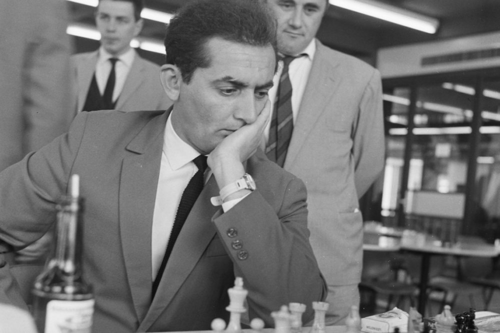 Jon Speelman: Pushing the limits of greed and analysis | ChessBase