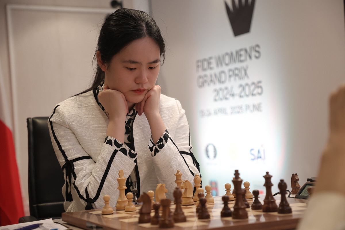 Women's GP Pune: Zhu sole leader, Humpy and Divya a half point back | ChessBase