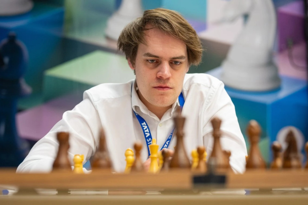 Tata Steel Chess: Bluebaum grabs second win in a row, joins chasing ...