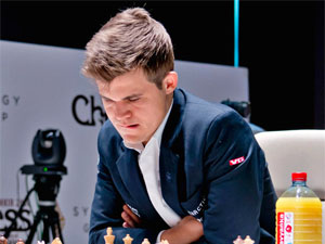 Gashimov R10: From Fool to King | ChessBase