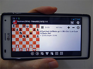 Using Deep Fritz 14 on a smartphone | ChessBase
