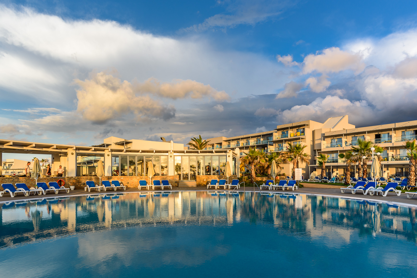 Chess on the beach | ChessBase