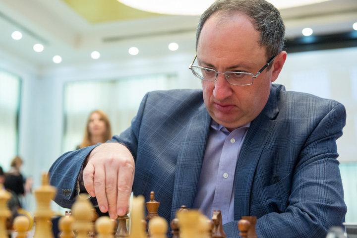 In July: Leon Masters with Gelfand, Dominguez, Esipenko and Santos ...