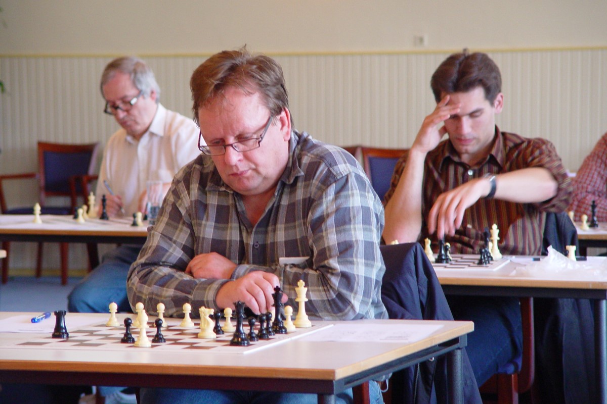 Many cooks spoil the study | ChessBase