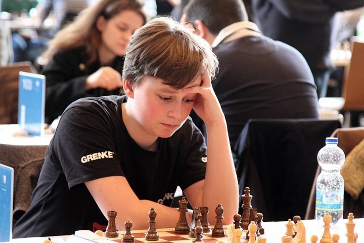 Kramnik Challenge: Keymer in the sole lead | ChessBase