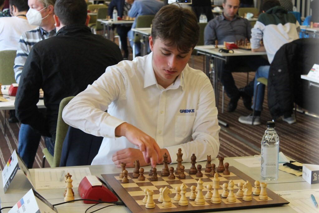 European Championship (R10): Demchenko sole leader | ChessBase